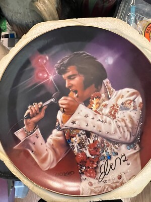 Elvis "The King" Remembering Elvis Plate 1995 Bradford Exchange 8 ...