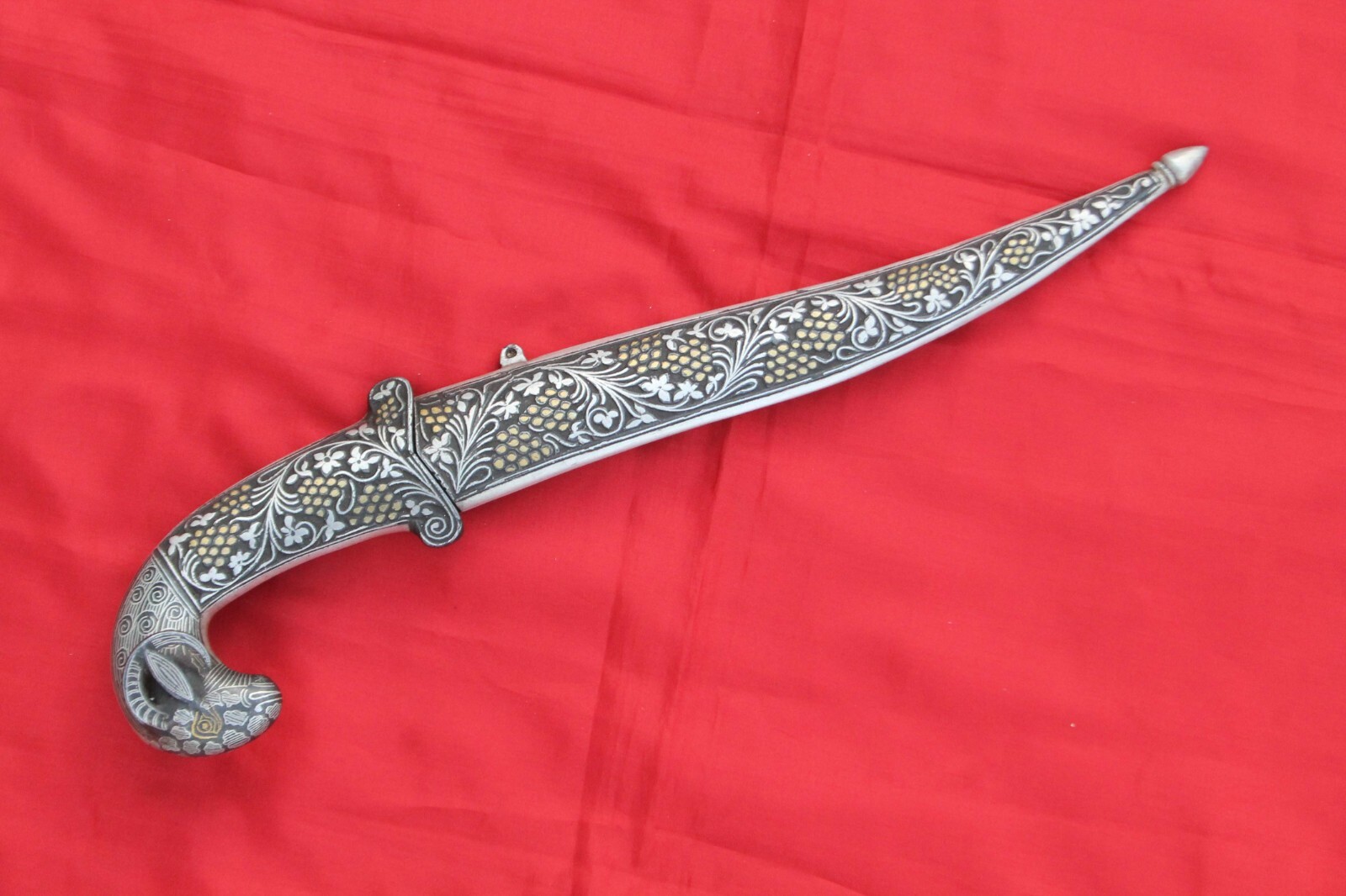 old vintage Rajput Sikh gold and silver engraved ram head handle dagger ...