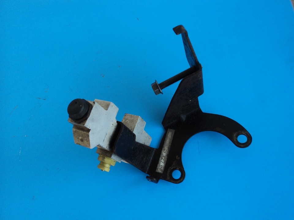94-97 Dodge Ram 2500 3500 Cummins Brake Proportioning Valve/ABS Solenoid bracket | eBay