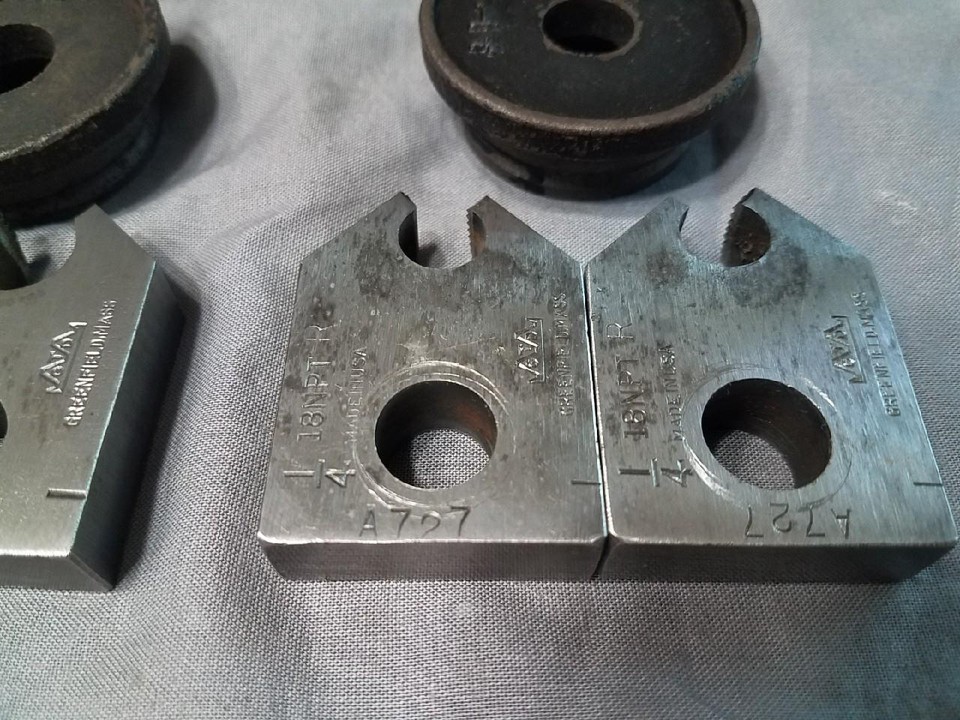 Greenfield # 2 Adjustable Pipe Threader w/ 5 Dies 1", 3/4",1/2", 3/8 ...