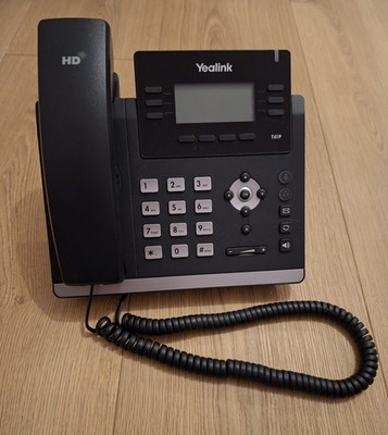 Yealink SIP-T41S IP Phone VoIP HD Voice PoE Business Desk Phone Black ...