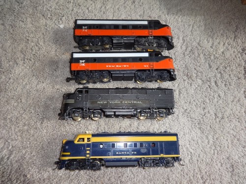 4 VINTAGE ORIGINAL LOT HO GAUGE F7 DIESEL ENGINES VARNEY MANTUA TYCO ...
