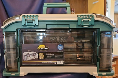 Plano Outdoor Sports Angled Fishing Tackle Box Storage System, Green ...
