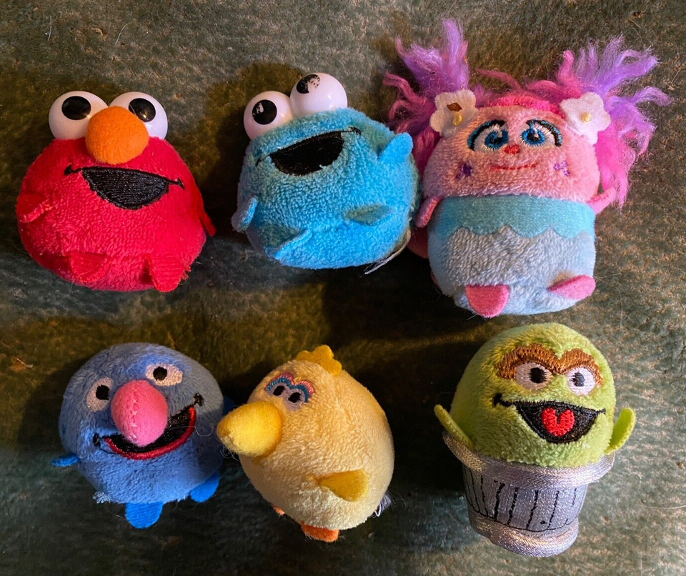 10 Sesame Street Plush Mini Figures Gund Blind Pack Box Prairie Dawn ...