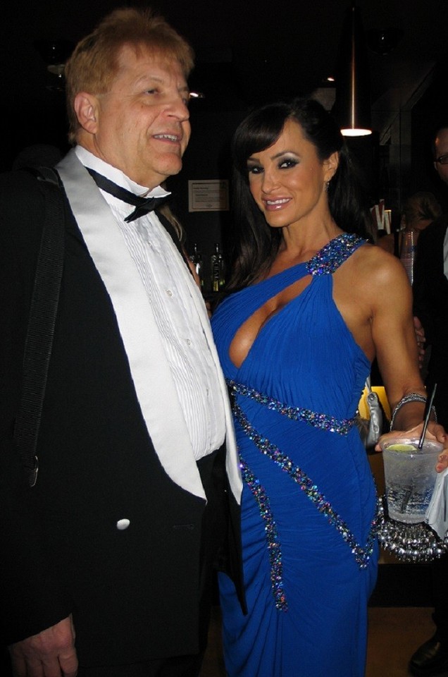 LISA ANN - Color 8 x 10 - LOVELY - in Person | eBay