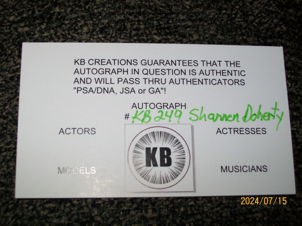 SHANNEN DOHERTY PLAYBOY CELEBRITY "SIGNED AUTOGRAPHED" 4X6 INDEX CARD # ...