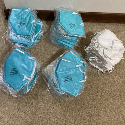 Lot Of 51 N95 NIOSH ADULT SIZE Face Mask Respirator 29 Green & 21 White ...