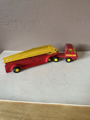Vintage 1970’s TONKA 18 Red/Yellow Pressed Steel Ladder Rescue 10.5 ...