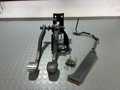 BMW E30 OEM LHD Manual Transmission Set Pedals Clutch Brake Gas | eBay