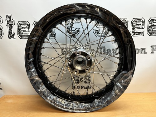 Genuine Harley-Davidson Dyna REAR WHEEL 17x4.5 Black Chrome Spokes ...