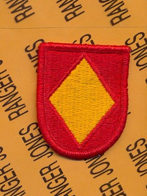 US Army HHB 18th Field Artillery Brigade Airborne beret flash patch m/e ...
