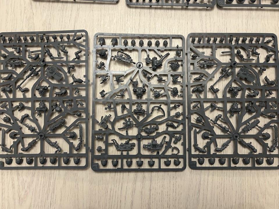 Warhammer 40k Kill Team Deathwatch 10x Models New on Sprue Cards ...