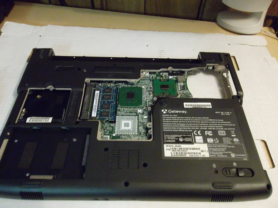 Used Pent m 1.7 cpu/mainboard in lower case from gateway m460/MA1 ...