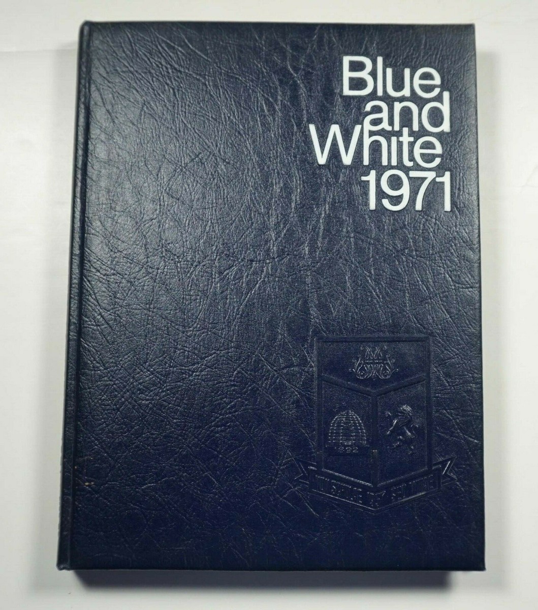 High School Yearbook 1971 Vintage 1971 High School Yearbook, USA Stock