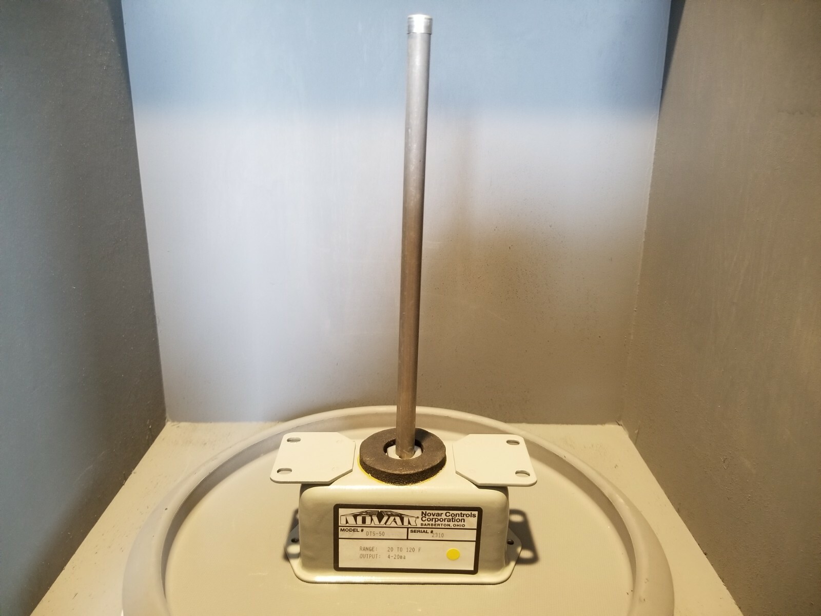 Novar Duct Temperature Sensor, MISSING COVER, DTS-50 | eBay