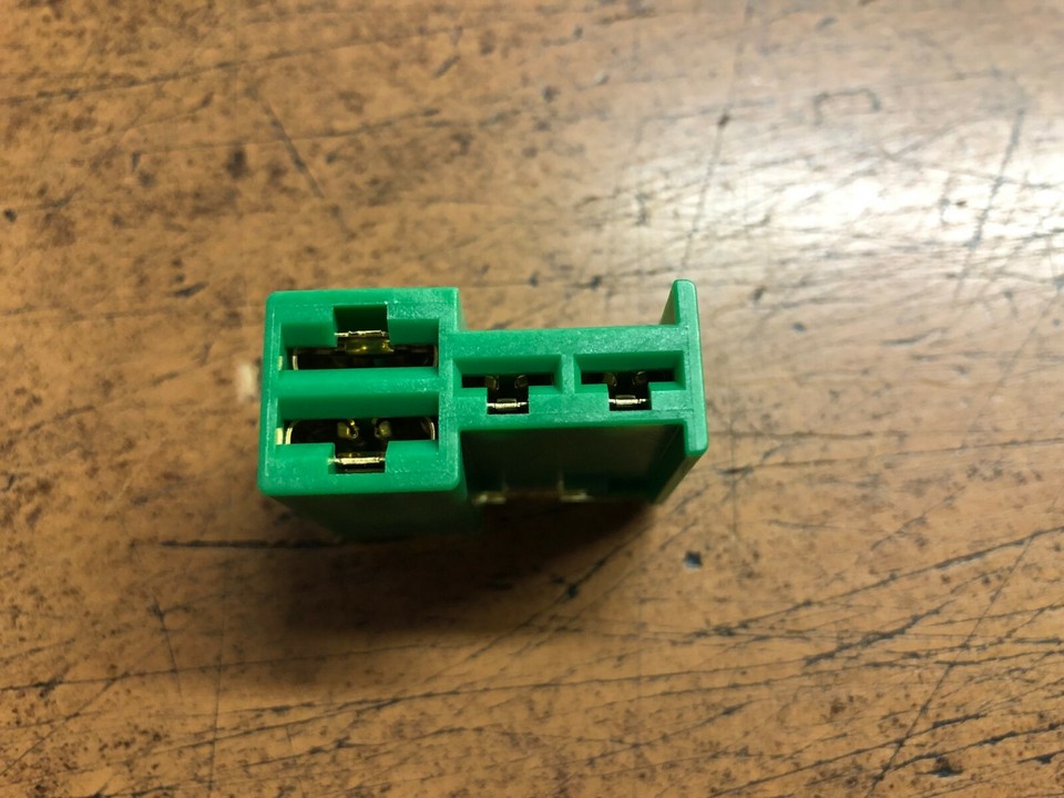 NEW OEM NISSAN FUSIBLE LINK - FUSE BLOCK ASSEMBLY - 40 40 40 AMP ...