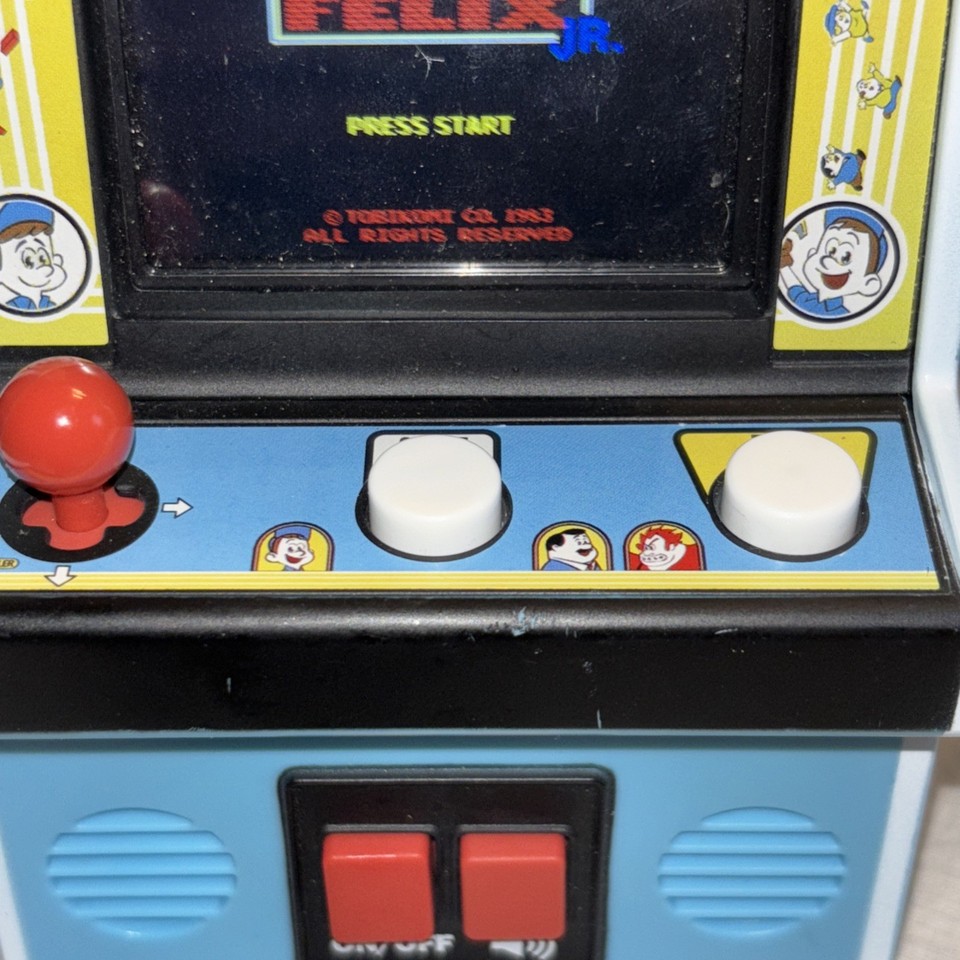 Disney Fix It Felix Jr. Mini Arcade Game Handheld Machine Wreck It ...