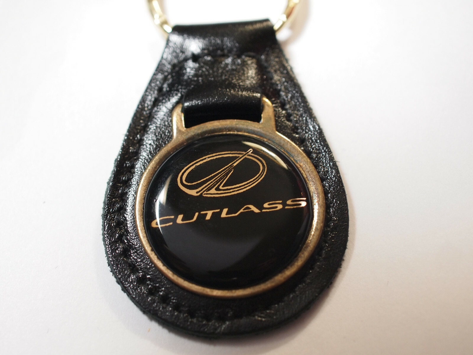 Oldsmobile Cutlass Key Chain Vintage Key Fob (the gallery Ribbed Design ...