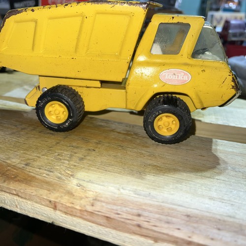 Vintage 1972 Tonka Mini Hoot 'n Hauler # 1230 - Dump Truck - 8 1/2 ...