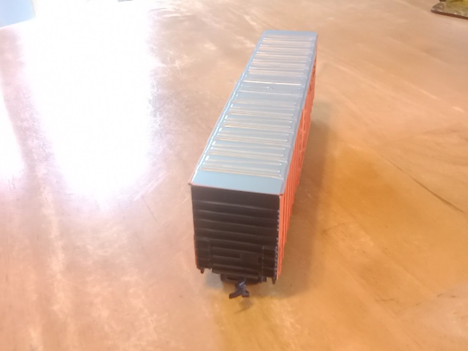 HO Scale Model Train Orange Box Car Rio Grande D&RGW 98147 Action Road ...