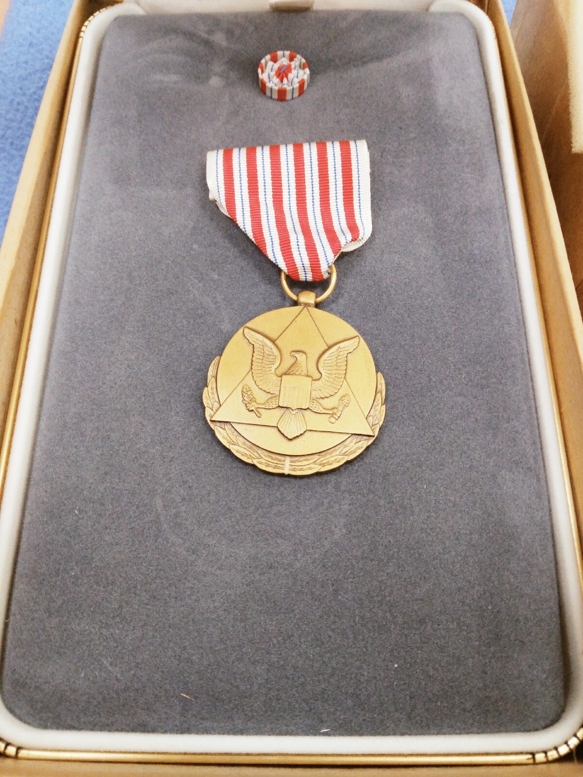 US Army Outstanding Civilian Service Award Medal 2 Piece Set - NEW 3/81 ...