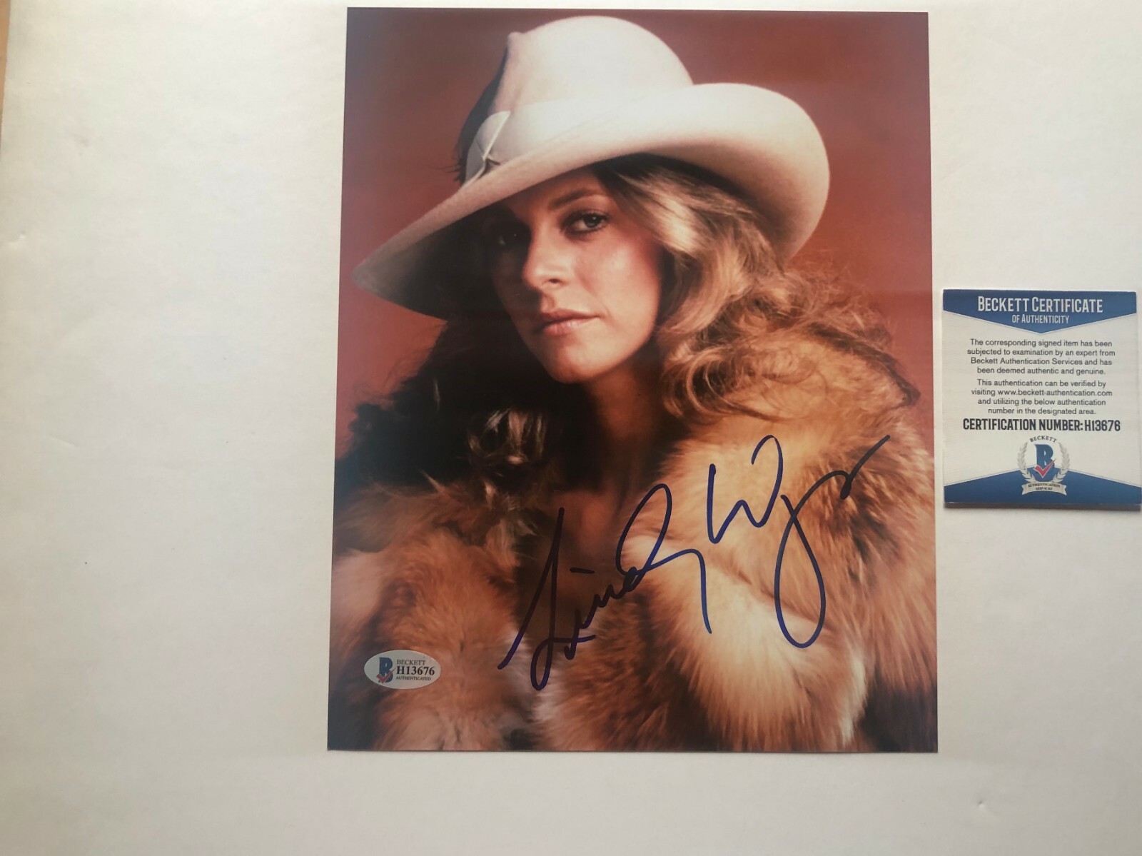 Lindsay Wagner Rare signed autographed classic bionic 8x10 photo ...