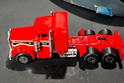 RTR vehicle Kenworth truck tractor RED W900 BOBTAIL TRACTOR-SEMI BUILT ...
