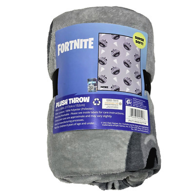 Fortnite Plush Throw 46x60in Polyester Grey Tomatoe Face Pizza Design ...