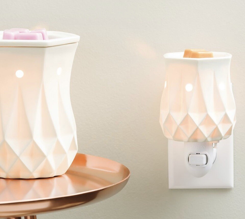 SCENTSY ALABASTER WARMER White Contemporary Ceramic FULLSZ New Classy ...