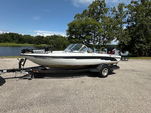 Ranger Reata 190VS Fish Ski Mercury 200 EFI Ranger Trail MinnKota ...