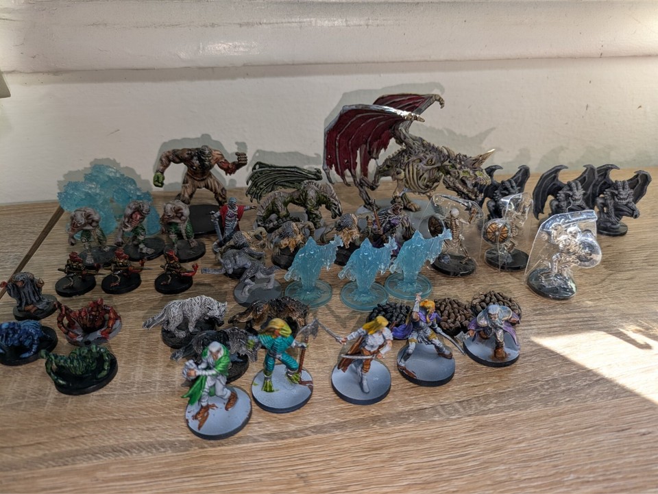 Castle Ravenloft D&D Board Game *Pro Painted* Miniatures - Dungeons ...