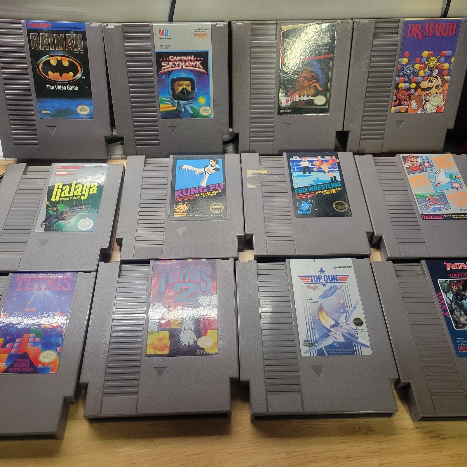 Nintendo NES Lot of 12 Games Tetris 2 Batman Galaga Dr Mario Duck Hunt ...
