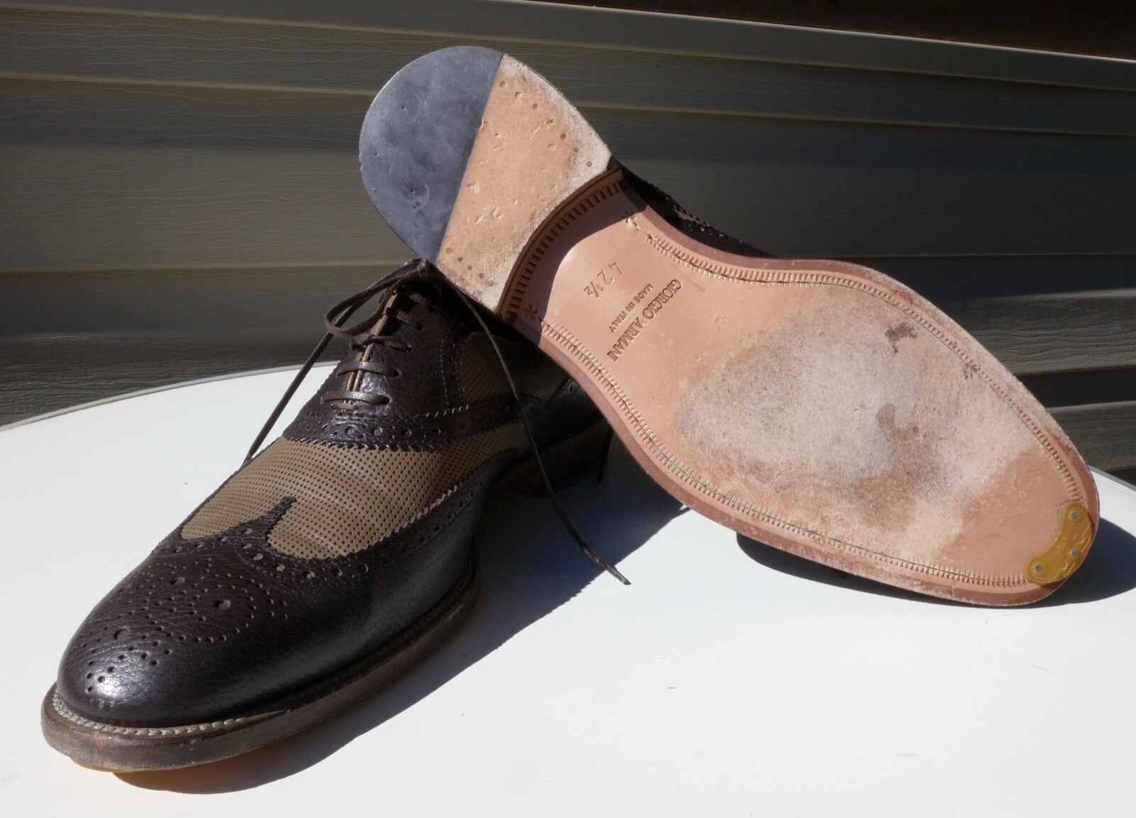 MINT Giorgio ARMANI Perforated Leather Wing-Tip LACEU… - Gem