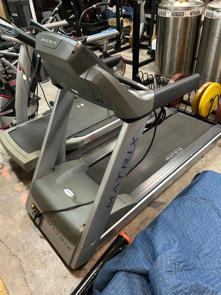 Matrix T3X Treadmill Commercial Grade | eBay