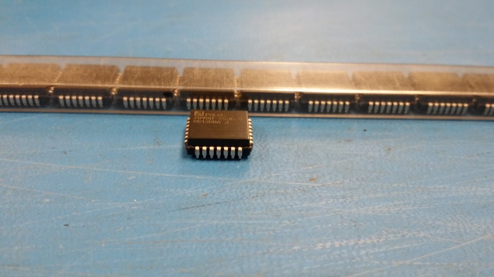 (4 PCS) PALCE20V8H-25JC/4 AMD EE PLD 25ns PAL-Type CMOS PLCC28 | eBay
