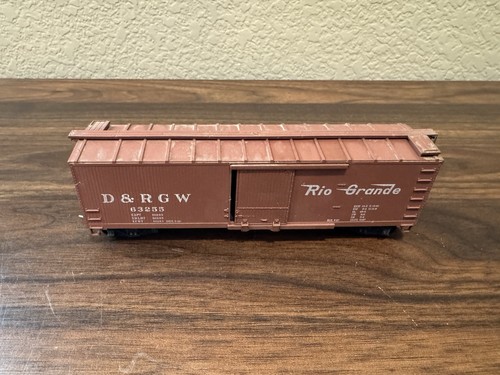 Train Miniature HO Scale Rio Grande (D&RGW) 40’ Single Sheathed Box Car ...