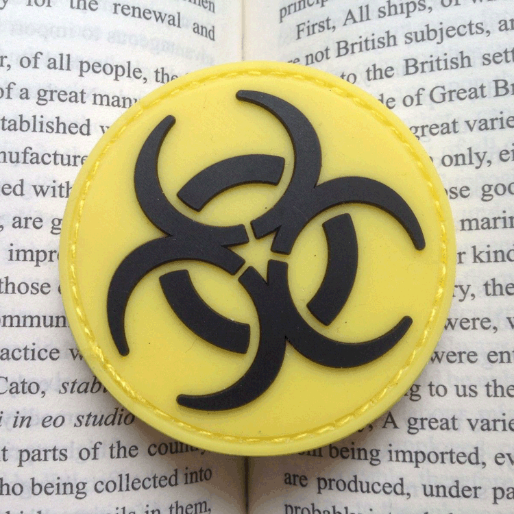 2PCS 3D PVC ZOMBIE HUNTER OUTBREAK RESPONSE TACTICAL BIOHAZARD RUBBER ...