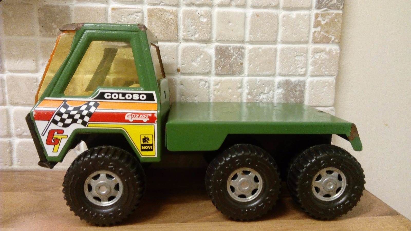 Coloso Gozan Truck Made in Spain Metal Toy 6-Wheeler Flat Bed Truck ...