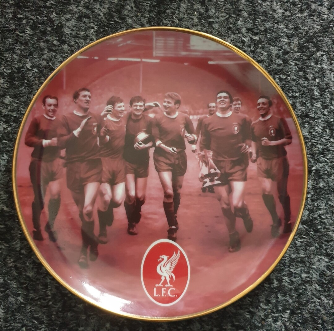 CHOOSE YOUR PLATE Danbury Mint LIVERPOOL FC Champions Legends Plates ...