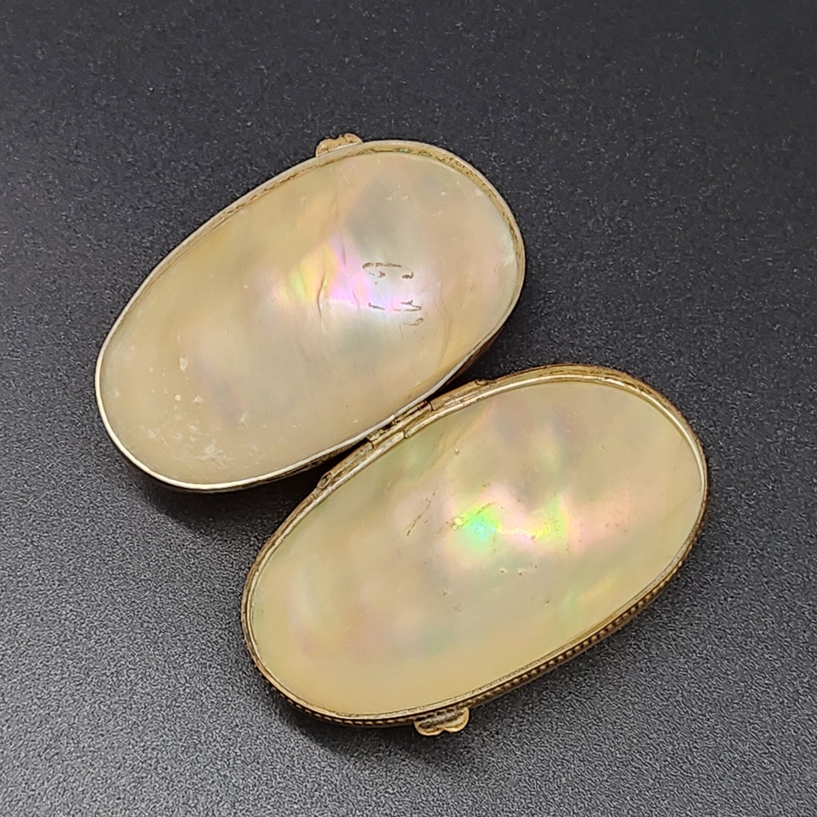 Antique Hand Made Mother of Pearl Shell Hinged 3"L Trinket Sewing Box ...