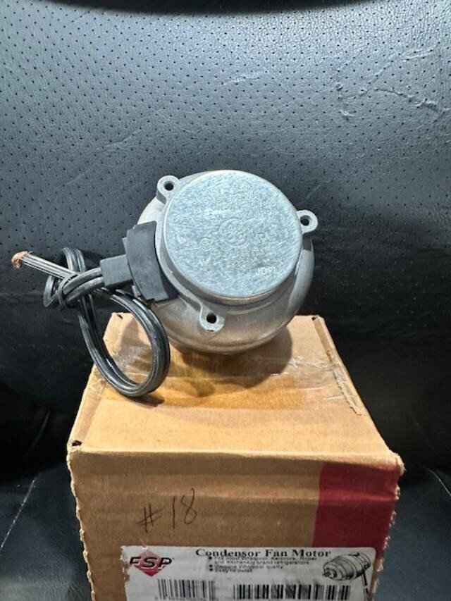 New OEM Whirlpool / Kenmore Refrigerator Condenser Fan Motor P/N 833697 ...