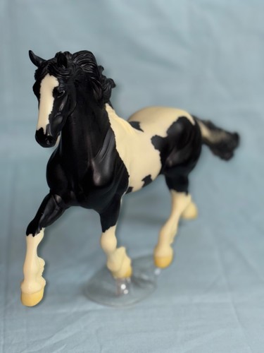 Breyer 2009 “Kuchi” Black Pinto Goffert Mold | eBay