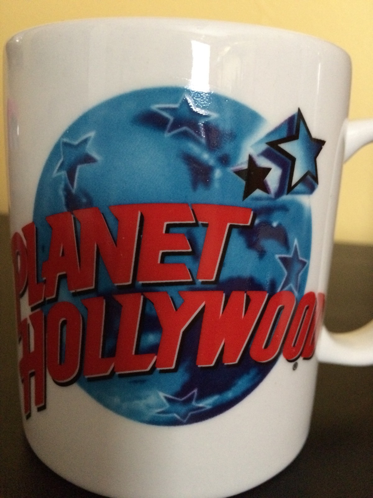 Planet Hollywood White Ceramic Coffee Mug Red Blue Design Pop Culture ...