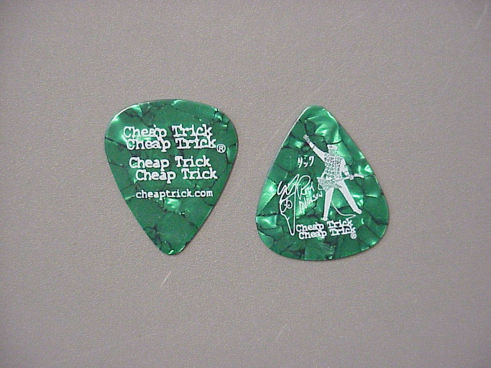 Cheap Trick guitar pick Rick Nielsen Green 2006 TOUR! | eBay