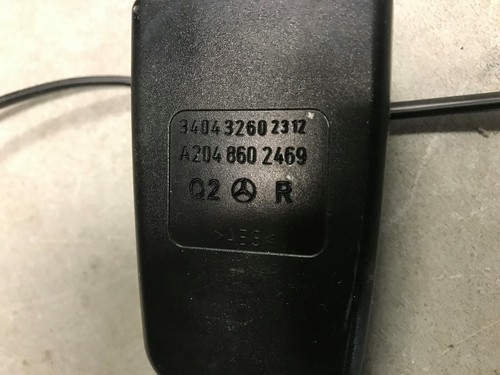 09 - 14 Mercedes C300 C350 GLK350 C250 front right seat buckle ...