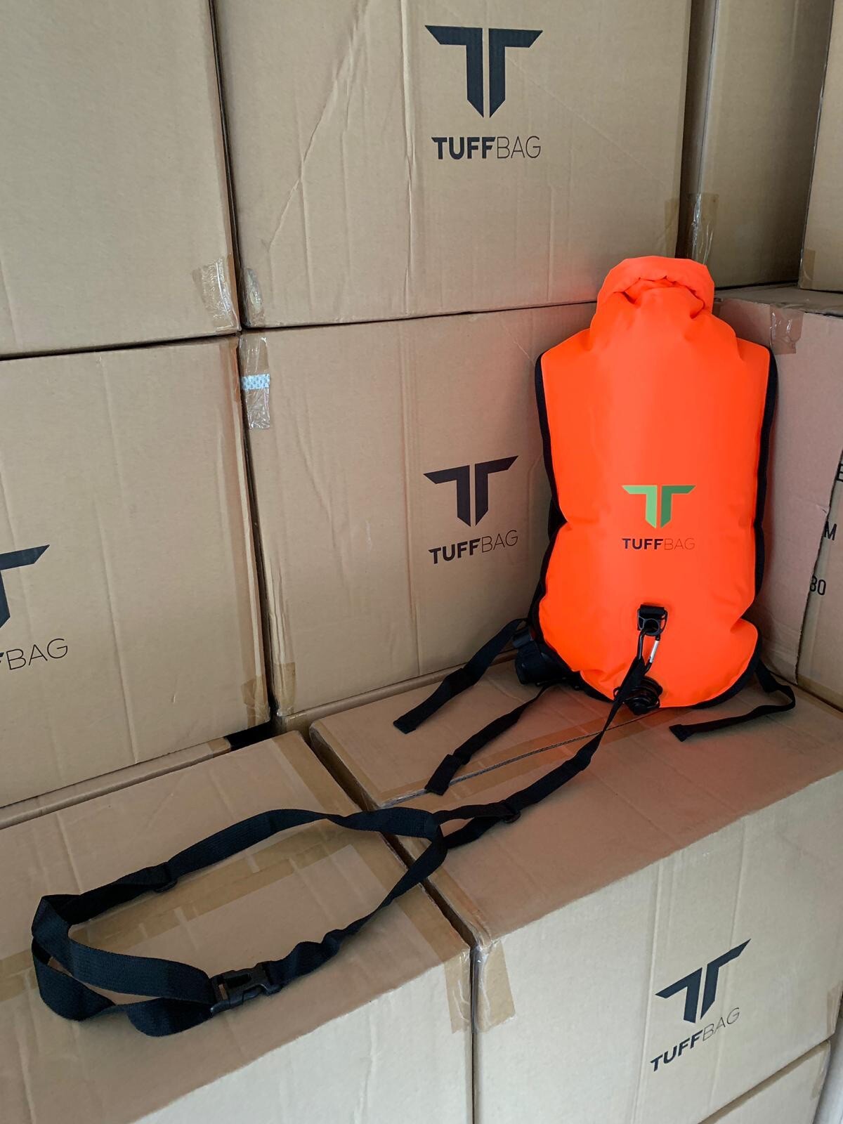 Tuffbag 28L Tow Float With Detachable Rucksack Straps- Open Water ...