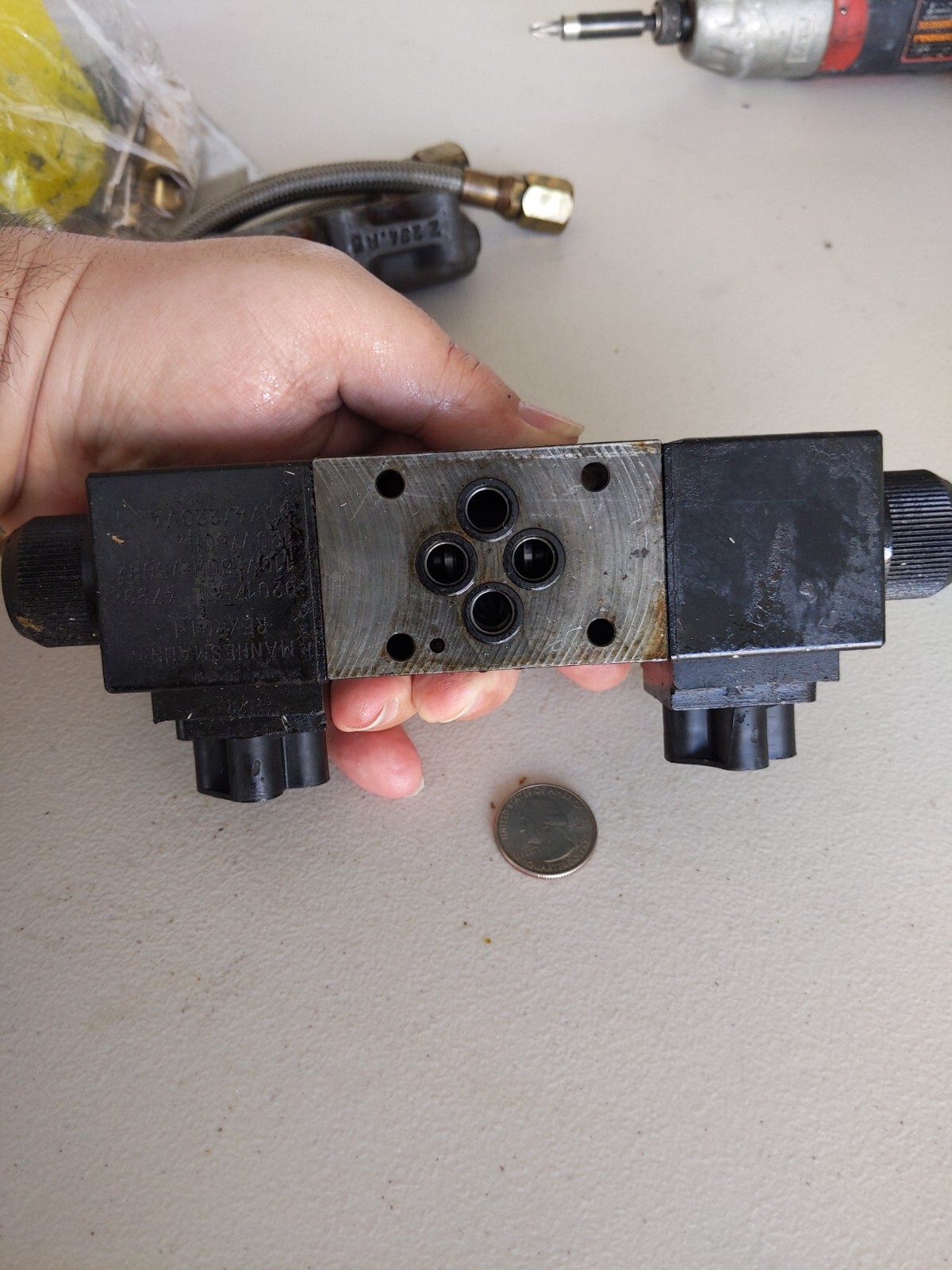 HPU Valve, double Mannesmann Rexroth 4WE6E60/EW110N9K4 | eBay