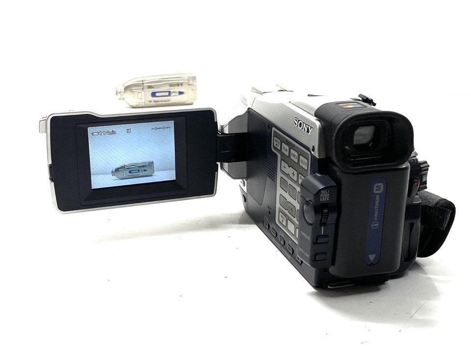 SONY DCR-TRV25E Mini DV Tape Digital Video Camera Handycam Complete ...