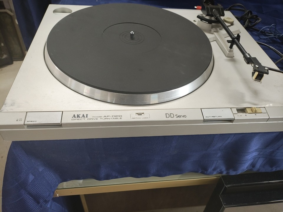 Vintage Akai Model AP-D210 Direct Drive Turntable DC Servo Japan Record ...