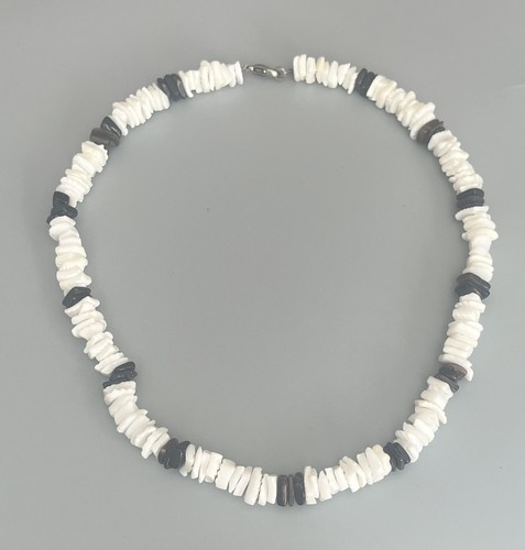VTG 18” Brown-White Puka Shell Collar Necklace Fun Tropical Beach 1980 ...
